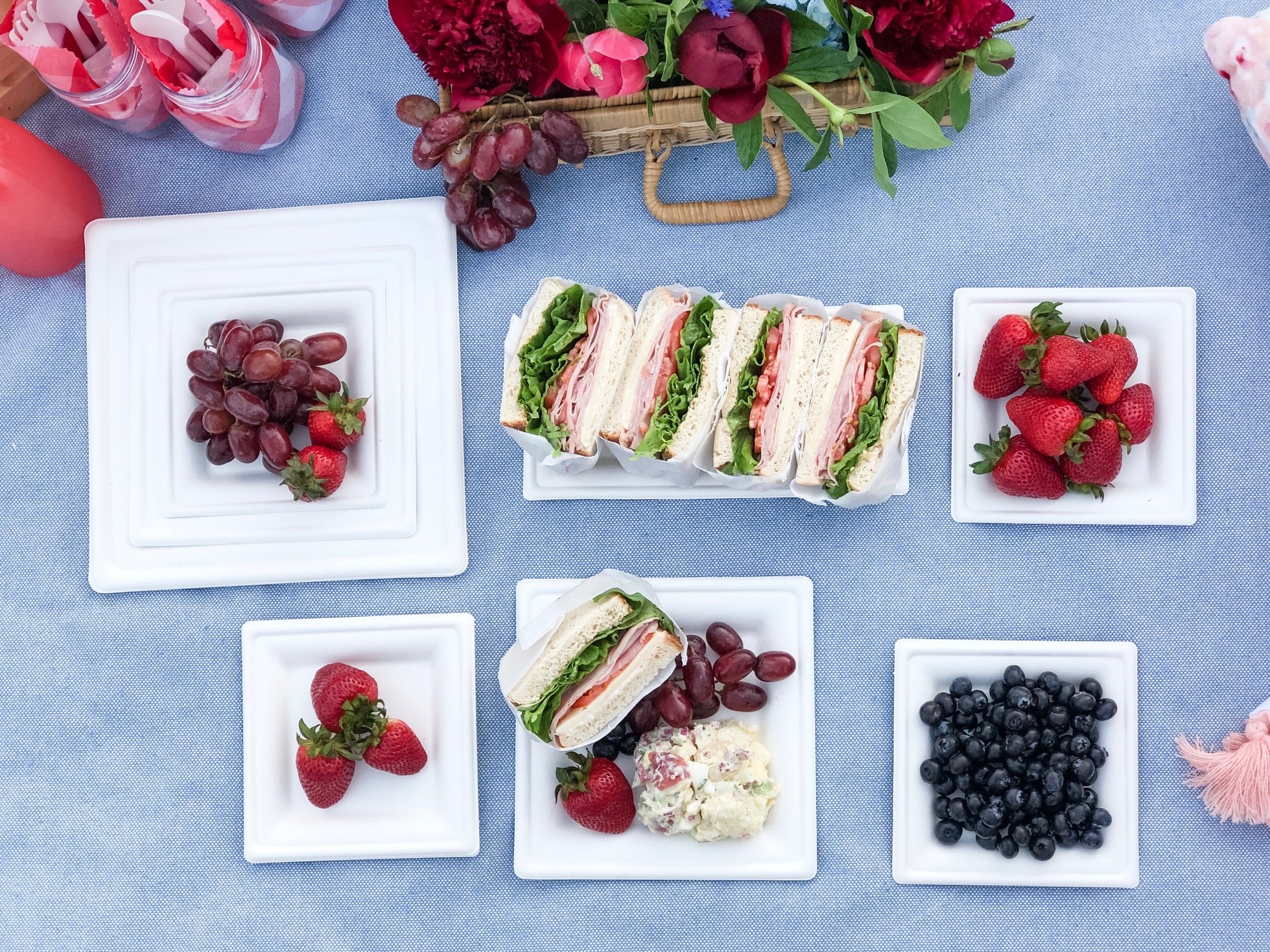 Americana Picnic with Fineline Settings!