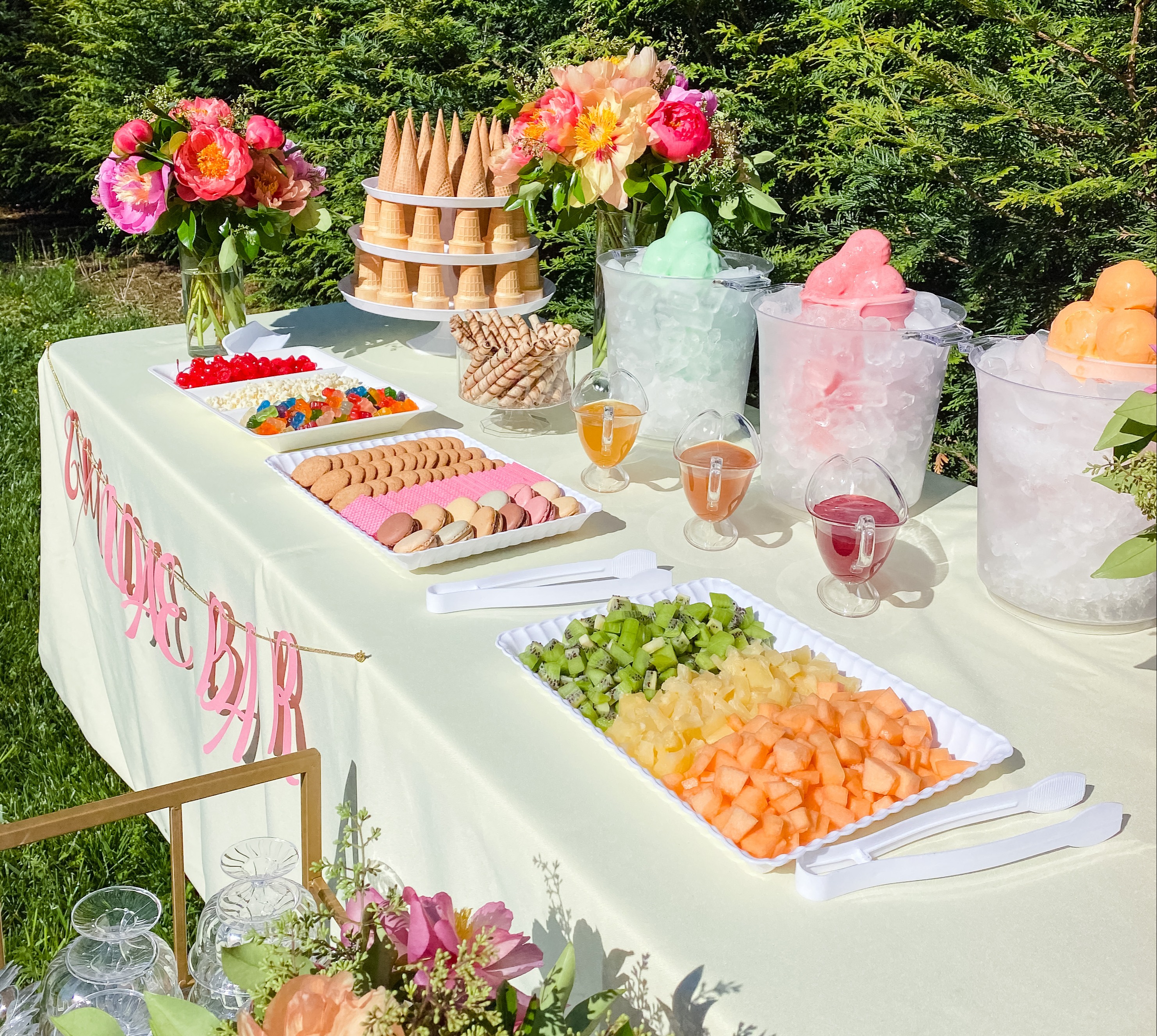 disposable dinnerware, Fineline Settings Blog | Tablescape